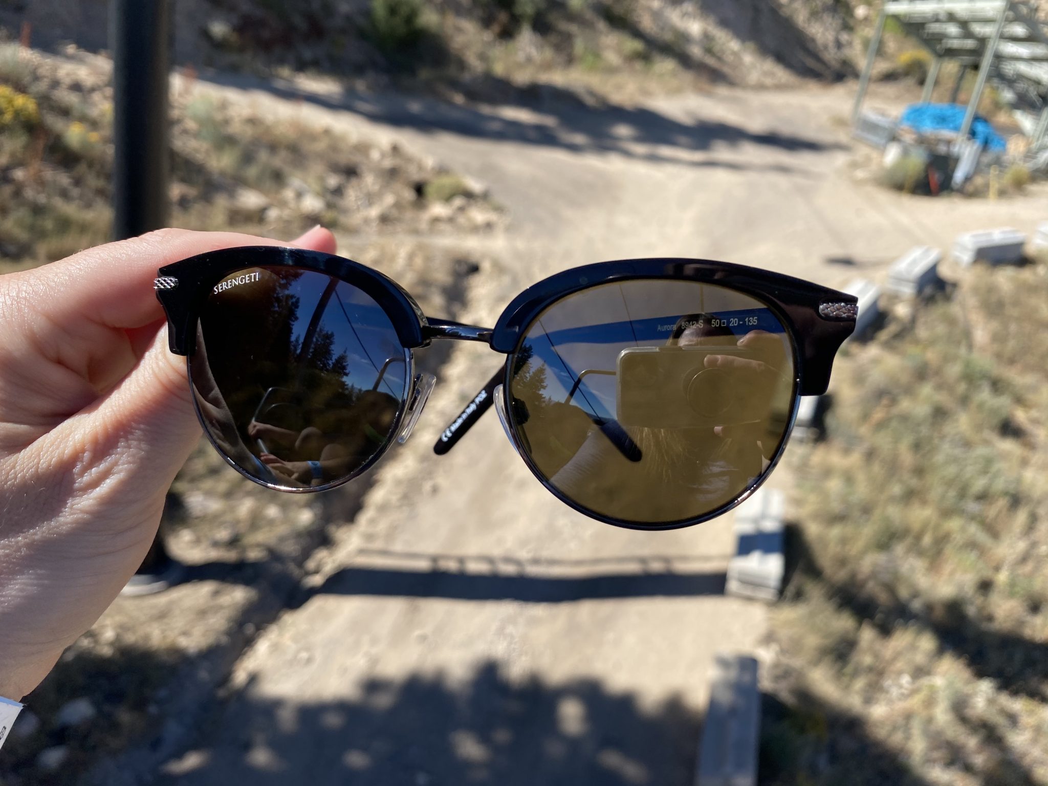 Serengeti Presents the Lela Frame